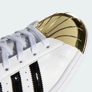adidas | Shoes | Adidas Originals Womens Superstar Metal Toe Sneakers ...